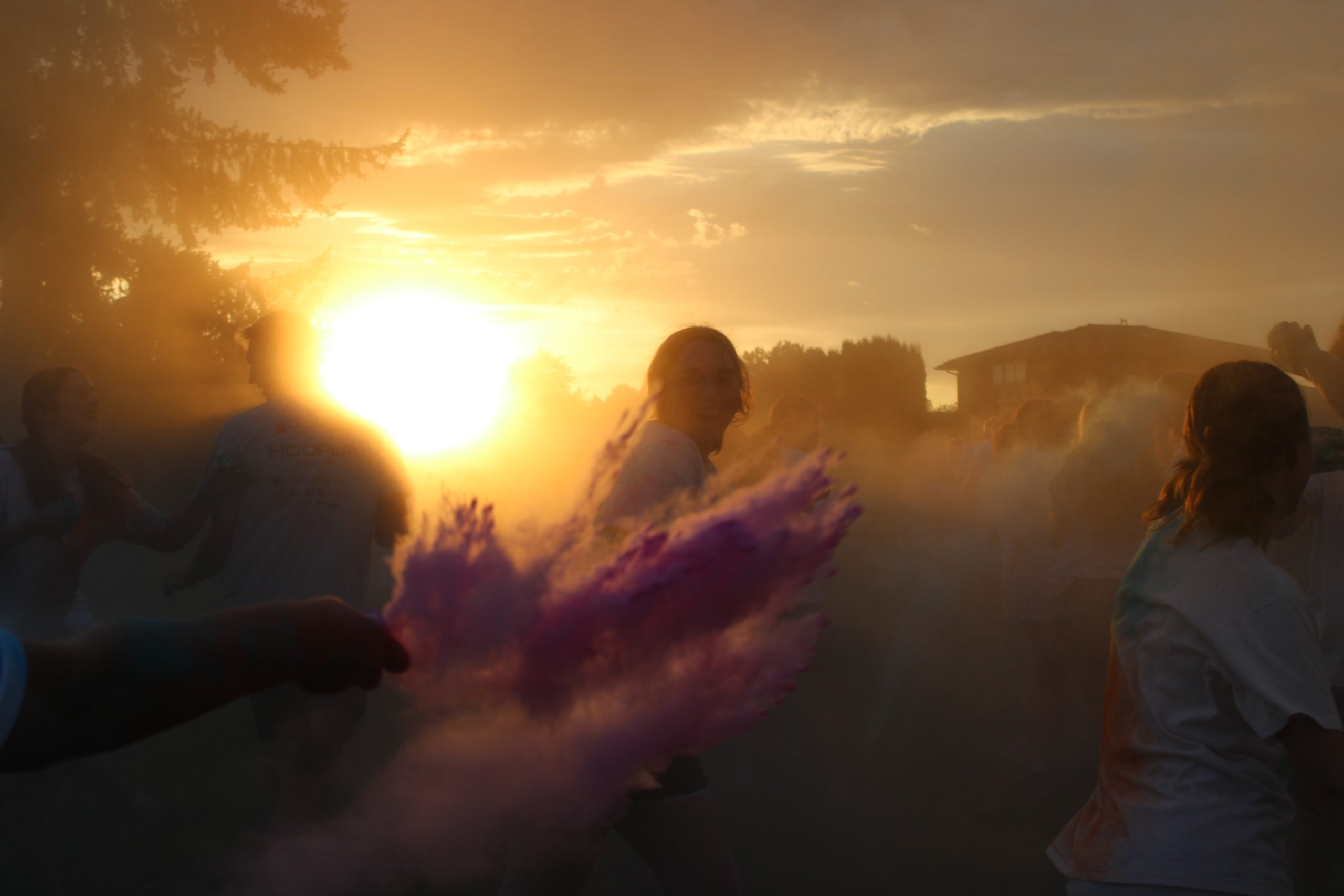 PHOTOS: Color War - Keizertimes